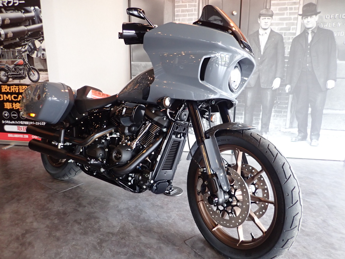 FXLRSTご納車＆Custom！！ - Harley-Davidson® 成田