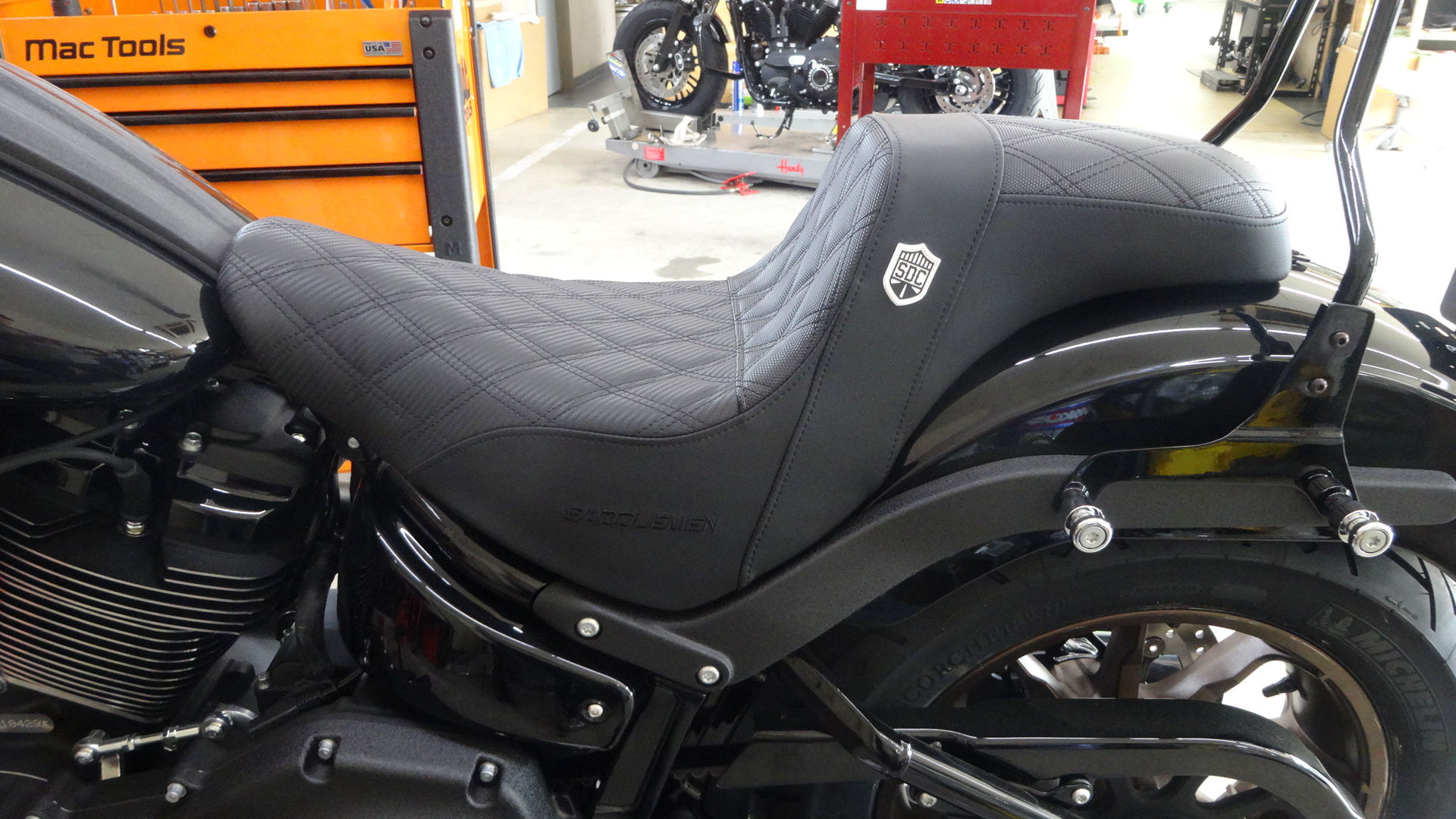 FXLRST CUSTOM - Harley-Davidson® 成田